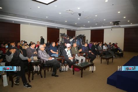 ندوة محمد الباز فى معرض الكتاب لمناقشة موسوعة القتلة