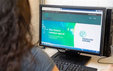 Escolas do Futuro de Goiás oferecem 1 6 mil vagas de graça para cursos
