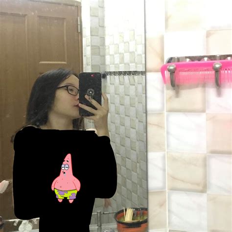 Viona Penjilat 21