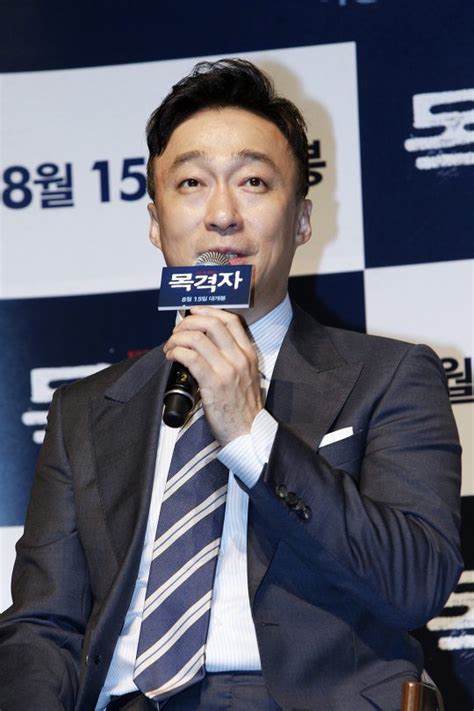 목격자 이성민 공작과 또 다른 느낌으로 힘든 연기였다 텐아시아