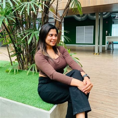 Geethmi Hansika Dissanayaka Geethmi H • Threads Say More