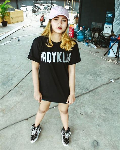 30 Foto Model Baju Distro Model Baju Terbaru Dan Update 2019 2020