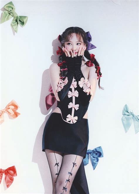 Melanie Martinez South Korean Girls Korean Girl Groups Momo