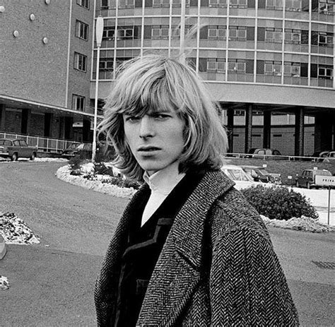 David Bowie 1965 R OldSchoolCool