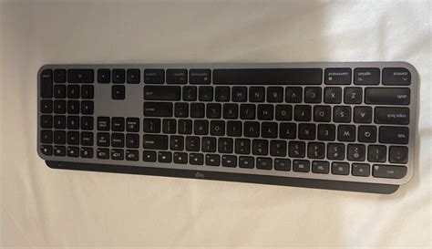 Logitech Mx Keys 電腦＆科技 電腦周邊及配件 電腦鍵盤及相關產品 Carousell