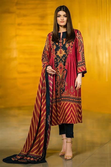 Latest Women Best Winter Dresses Designs Collection 2021 Pakistani