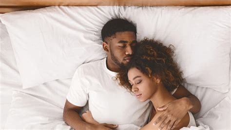 Santé voici ce qui explique lendurance au lit chez les hommes le