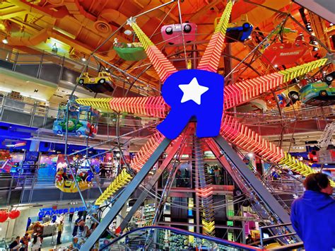 Toys R Us Manhattan Ny Maryrose Weir