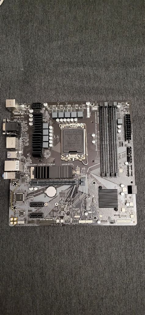 Płyta główna GIGABYTE B660 DS3H DDR4 | Poznań | Kup teraz na Allegro ...