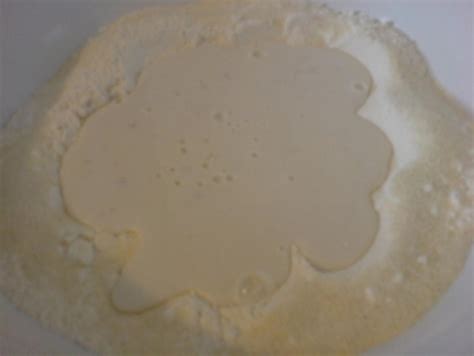 Hefeteig für Kuchen ein schneller Hefeteig Rezept mit Bild