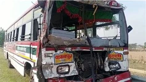 Collision Between Aligarh Tractor Trolly And Roadways Bus On Yamuna