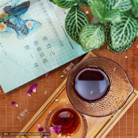 休闲的读书时光 生活场景 人物百态 摄影素材 汇图网www huitu