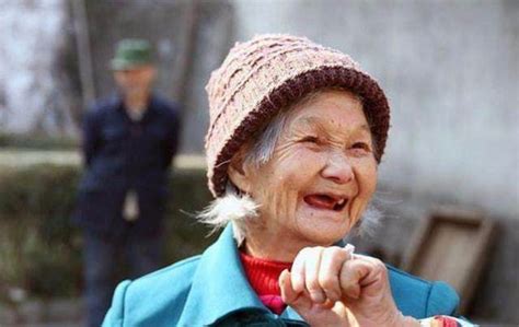 俗話說人過六十四不想是指哪四不像60歲的人不妨多看看 壹讀