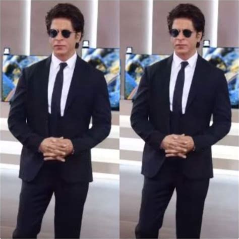 Pathaan Star Shah Rukh Khan Looks Dapper As He Attends An Event In