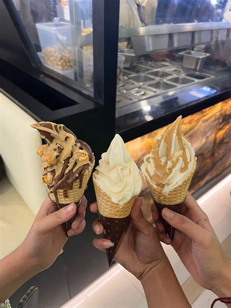 Ice Cream Luca Dessert Premium Dengan Harga Terjangkau Suara Usu