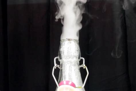 有趣的实验：瓶中的精灵