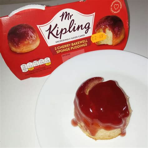 Supersupergirls Food Reviews Mr Kipling Cherry Bakewell Sponge Pudding