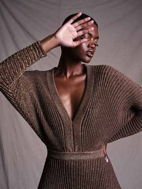 Design Scene Style Chain Of Command By Roberto Delacruz