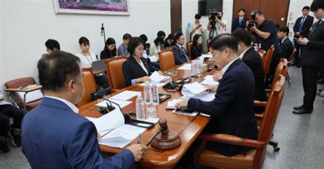 속보 민주당 `이태원참사특별법` 안건조정위서 단독 처리