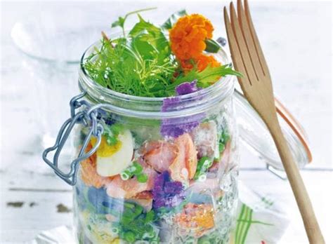 Aardappelsalade Met Gerookte Zalm Recept Allerhande Albert Heijn