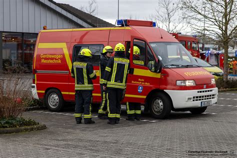 B 4 Brand Industriebetrieb Goldbach Feuerwehr Stockstadt