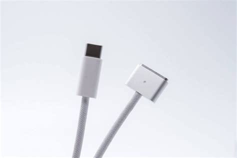 Teardown Of Brand New Apple 140w Usb C Gan Charger Chargerlab