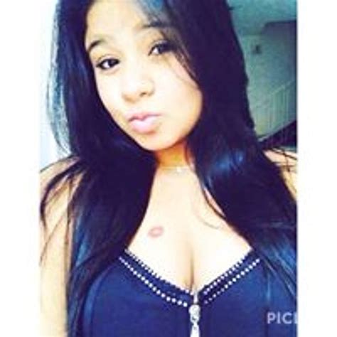 Stream Camila Bermanelly Music Listen To Songs Albums Playlists For