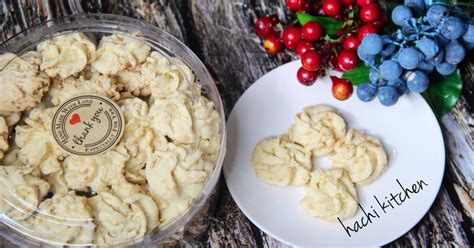Resep Kue Sagu Keju Super Renyah Enak Oleh Liu Mimin Cookpad