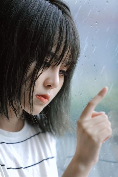 Hot Streamer Ngọc Éng Tuyên Bố Mèo 2k4 Tuổi Gì Khi Thả Nhẹ Bức ảnh Gợi Cảm đến Nhức Người Trên