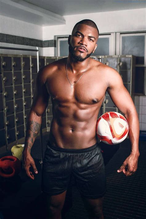 Naked Guys In Locker Room Twitter Telegraph