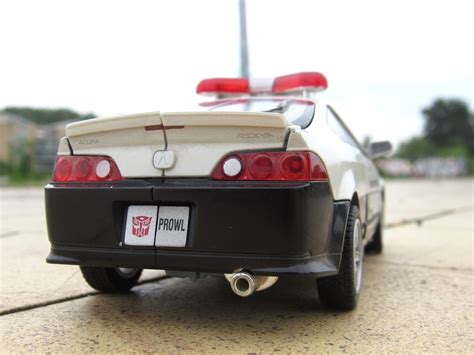 Prowl Transformers Alternators 2006