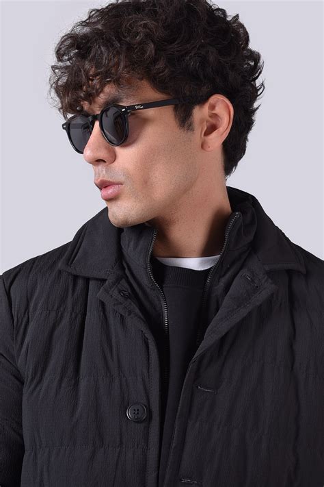 کاپشن کوتاه ساده مردانه فروشگاه اینترنتی بادی اسپینر