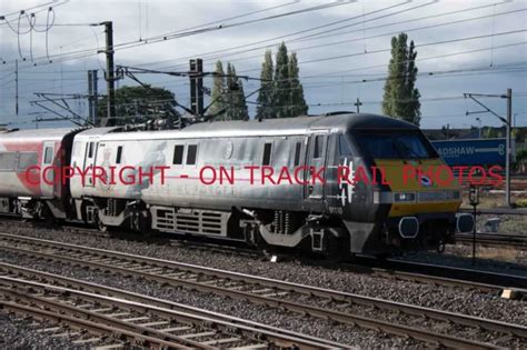 Uk Railway Photograph Of Class 91 Locomotive 91110 Rm91 243 £1 70