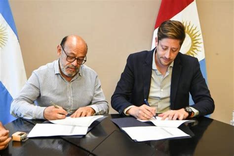 La Provincia Firmó Acuerdos Salariales Con El Sep La Ups Y La Unión