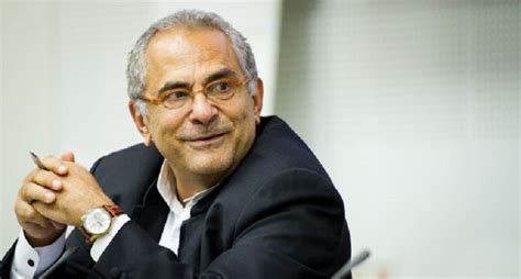 Former East Timor President Welcomes Deported Kiribati Man Emtv Online
