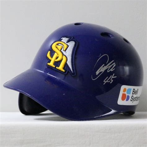 【未使用】福岡ソフトバンクホークス 2023年度ファンクラブ 特典ホークス お買物券3000円 ステッカー クーポン券 クリアファイル他