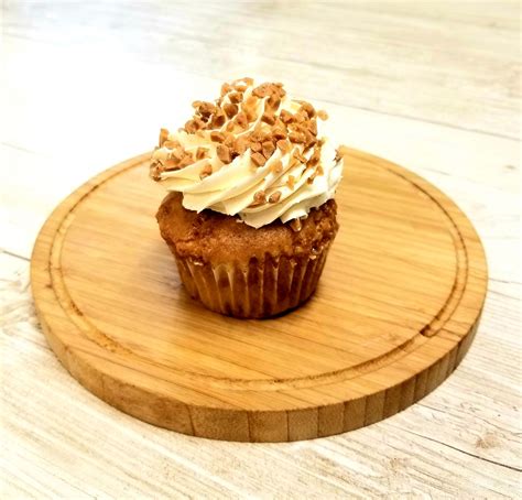 Cotton Candy Cupcake Picknics Catering