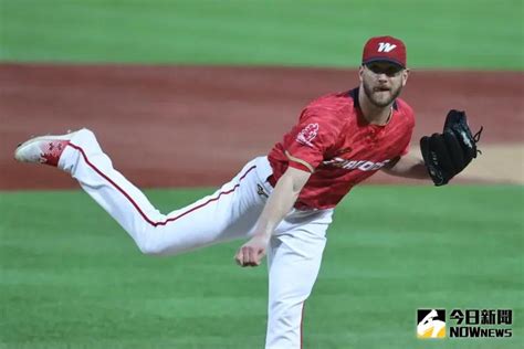 中華職棒／鋼龍勇奪年度mvp！味全龍封王功臣 勝投、三振雙冠王 運動 Nownews今日新聞