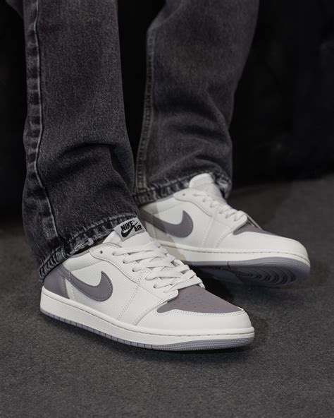 کتونی ایر جردن 1 لو اتمسفر گری مستر کتونی کتونی