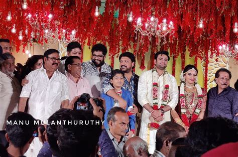 Maniyanpilla Raju Son Sachin Marriage With Aiswarya Held At Trivandrum Mixindia