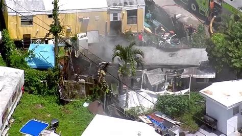 Fire Rescue Crews Put Out Mobile Home Fire In North Miami Beach No