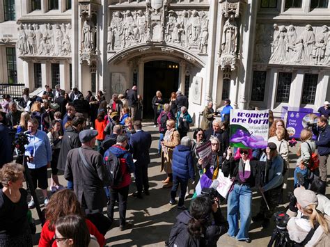Uks Top Court Rules Legal Definition Of ‘woman Refers To ‘biological