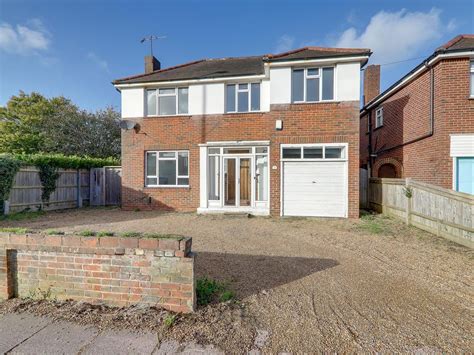 4 Bed Detached House For Sale In Sompting Avenue Broadwater Worthing