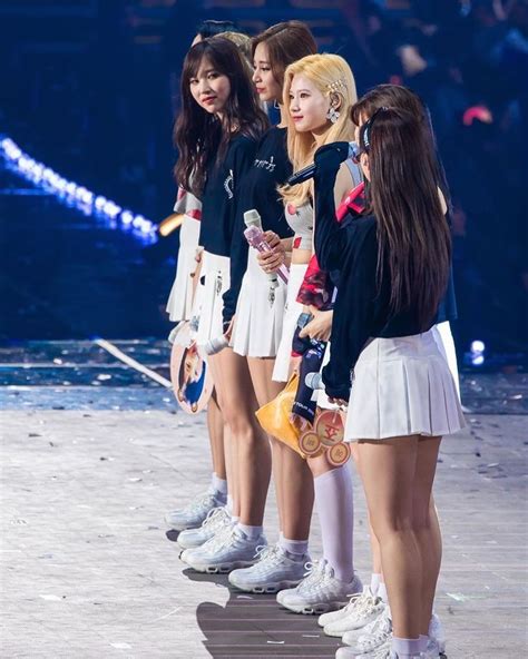 Jeongyeon俞定延 Myfanbase🇲🇾 On Instagram Twice Twicelightsinseoul