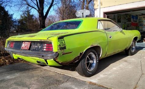 Sublime Green 1970 Plymouth ‘cuda Barn Finds