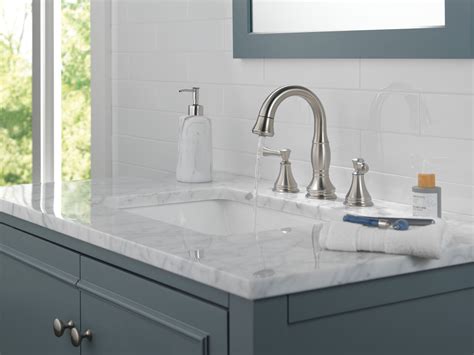 Two Handle Widespread Pull Down Bathroom Faucet In Stainless 3597 Sspd