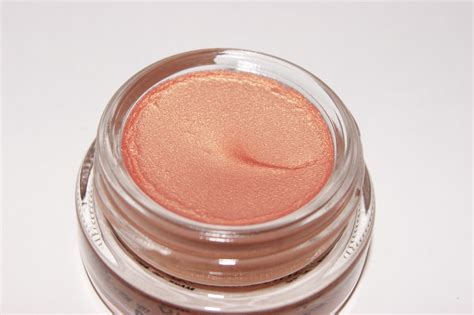 MAC Rubenesque Paint Pot Review The Sunday Girl