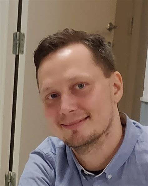 Eidsvoll Trafikk Frigir Navn Etter Dødsulykke I Eidsvoll