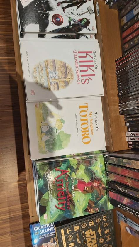 「久々に都会に降りてきた 都会は誘惑が多いね 」いぬじまの漫画
