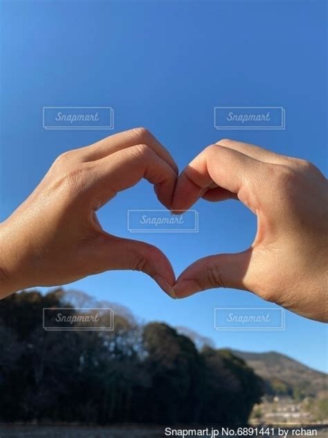 手のクローズアップの写真・画像素材 6891441 Snapmart（スナップマート）